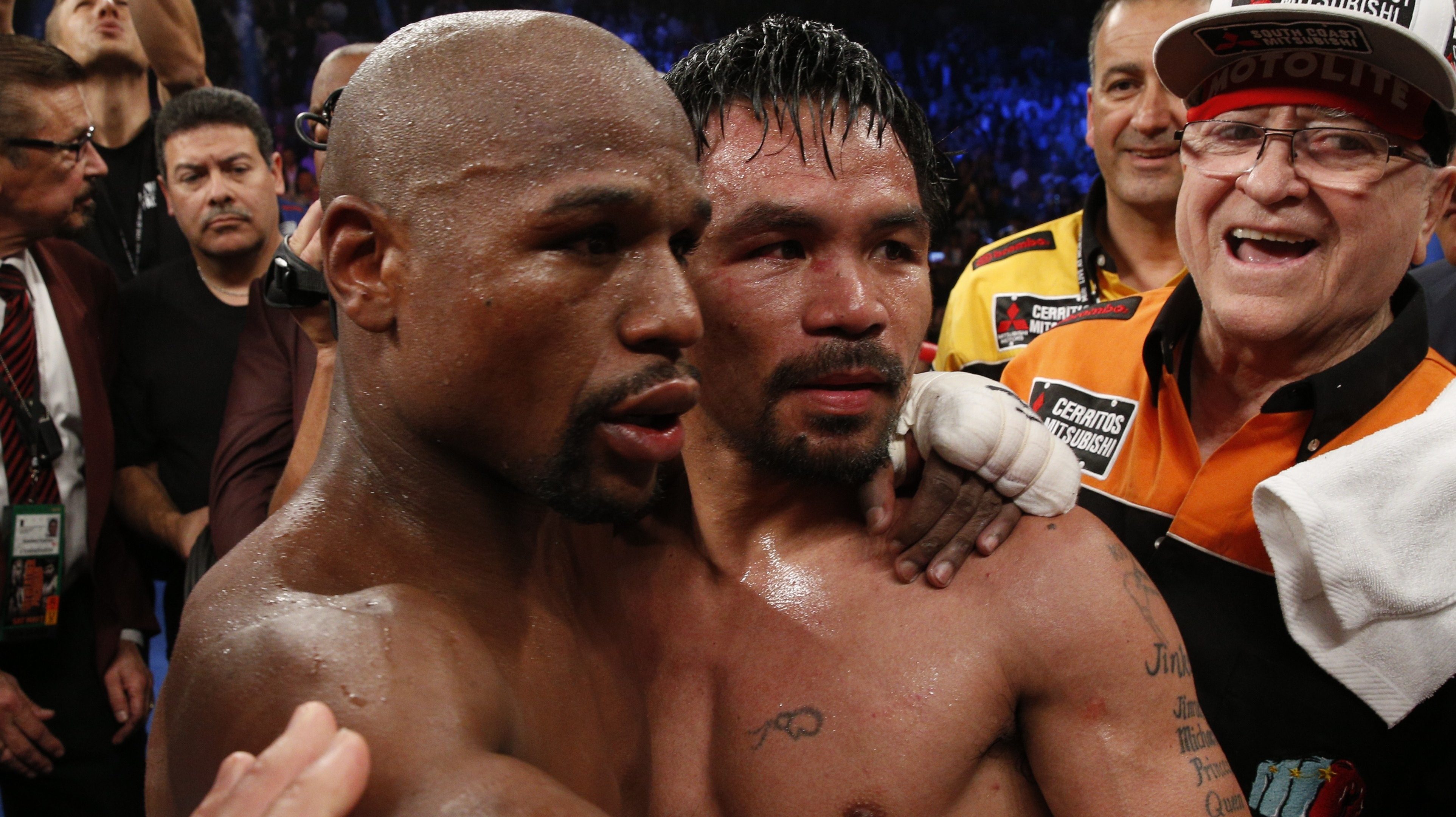 Manny Pacquiao gives major praise to Floyd Mayweather amid rematch rumors