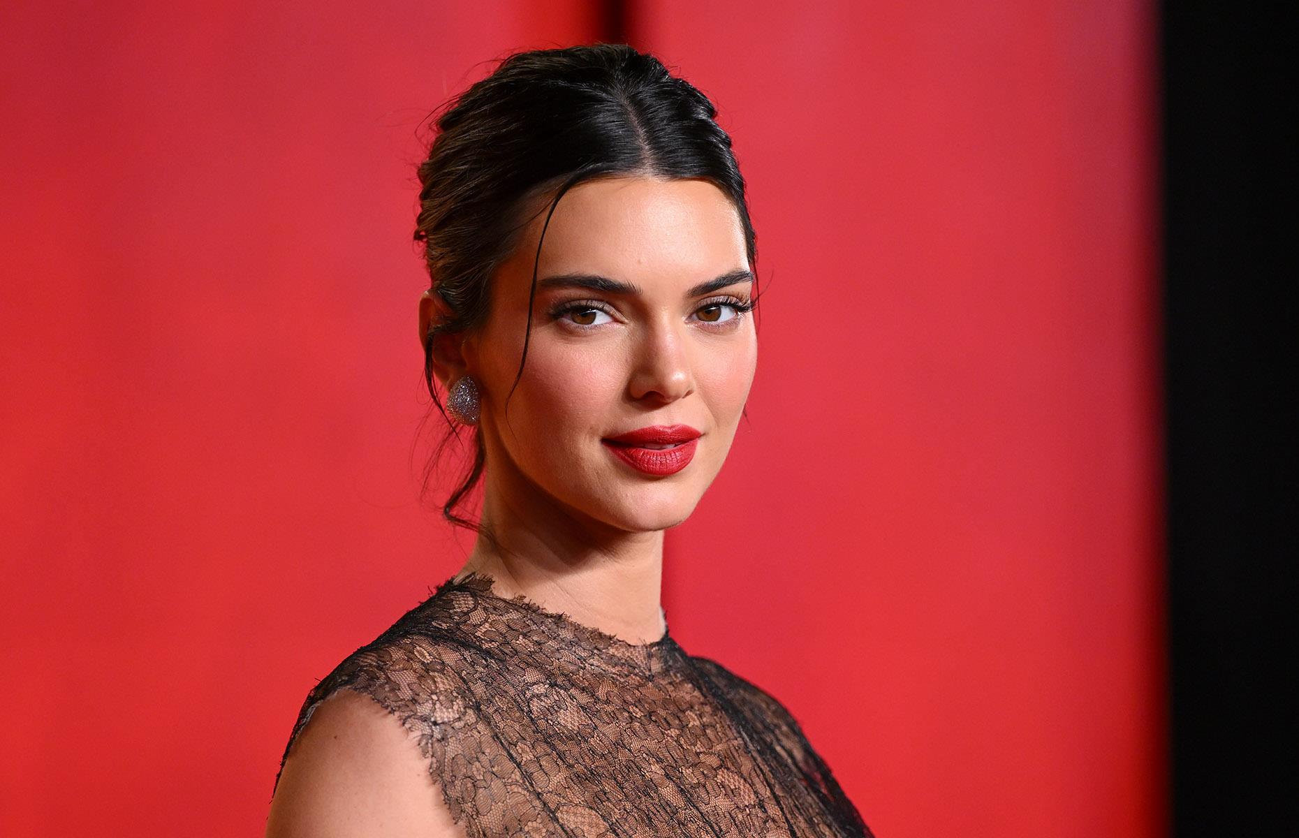 See the staggering net worth of the 8 Kardashian-Jenner stars