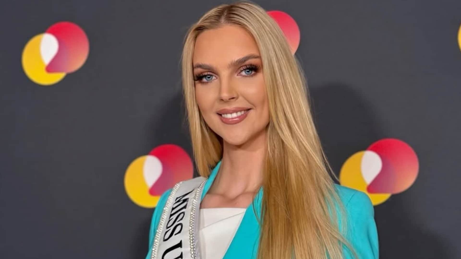 Miss Universe Estonia turns herself into a real-life Barbie (packaging ...