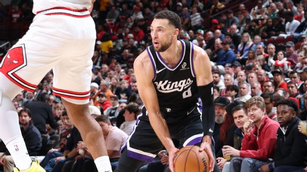 Zach LaVine's happy return to Chicago leads 'welcome back' moments