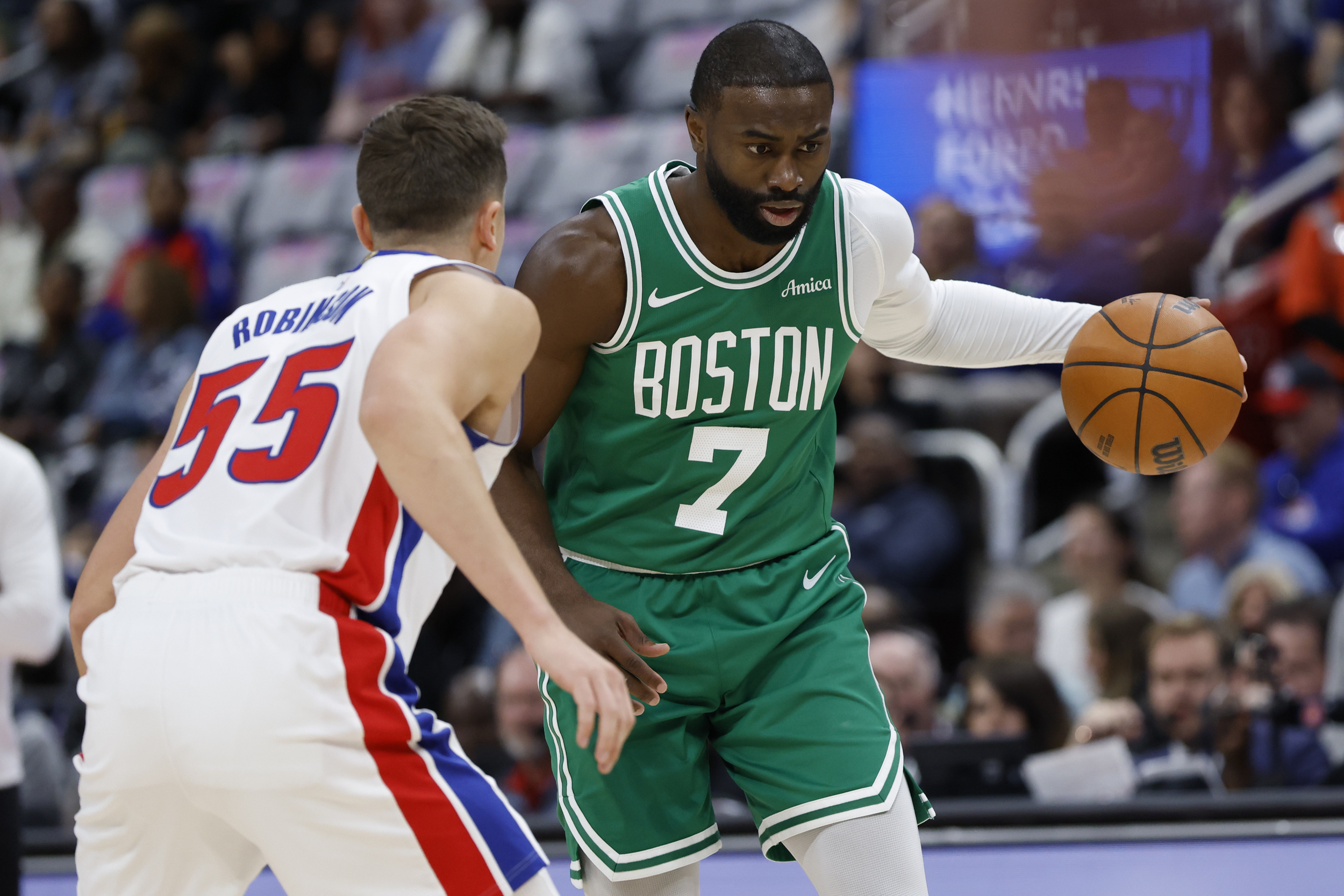 Celtics announcer Drew Carter drops wild line about Jaylen Brown’s hairline