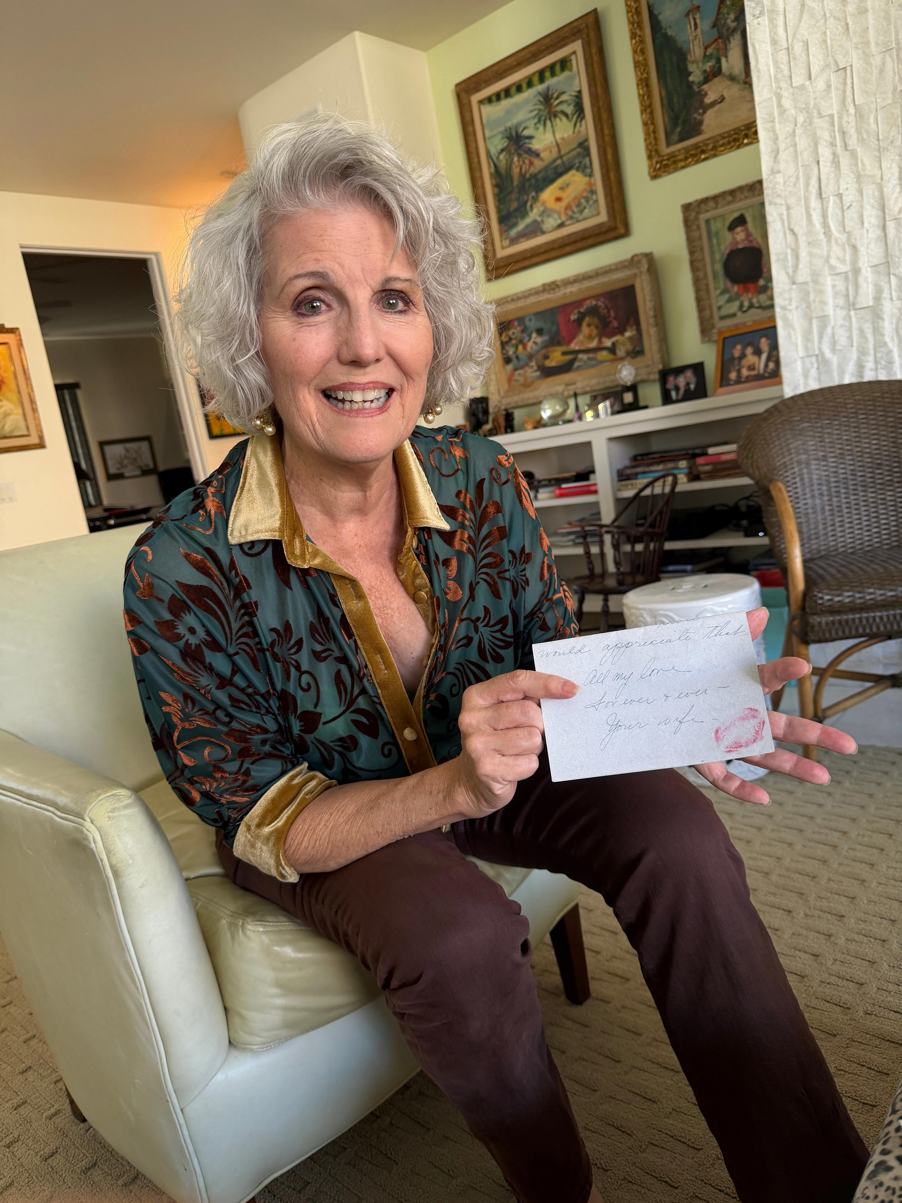 Lucie Arnaz talks new book, relationship with famous parents Lucille ...