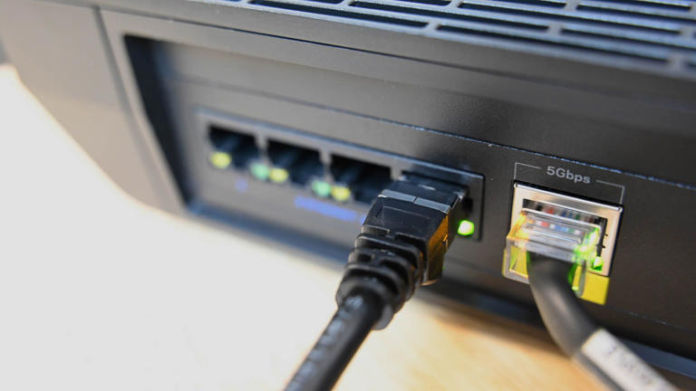 Stop using your router's default settings—here's what attackers are ...
