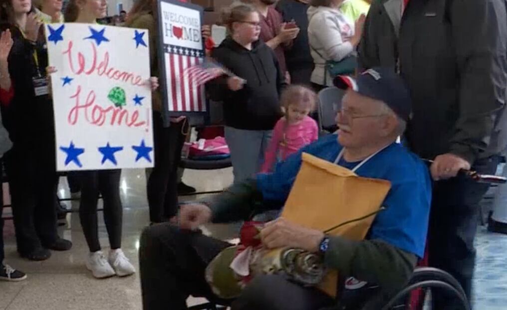 Veterans return from final Honor Flight of the Ozarks for 2025