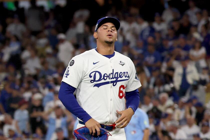 Plaschke: Disappearing Dodgers backed to the brink of disaster after ...