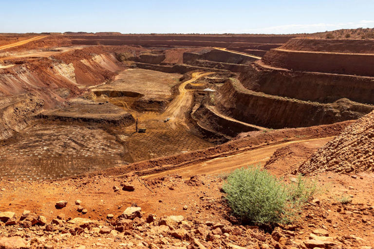 Lynas Rare Earths lines up $96 million supply deal with Pentagon