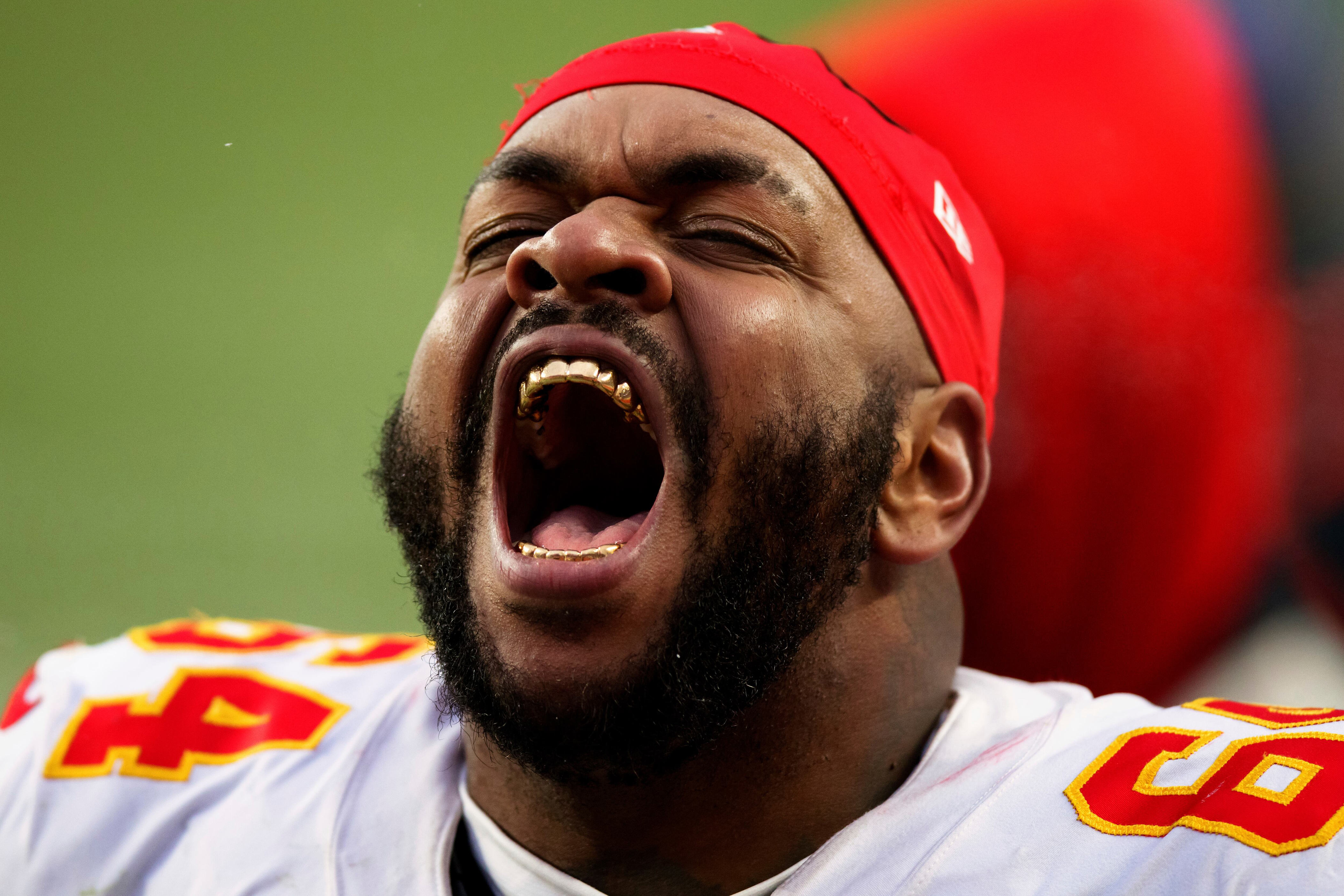 Chiefs re-sign Mike Pennel after preseason release