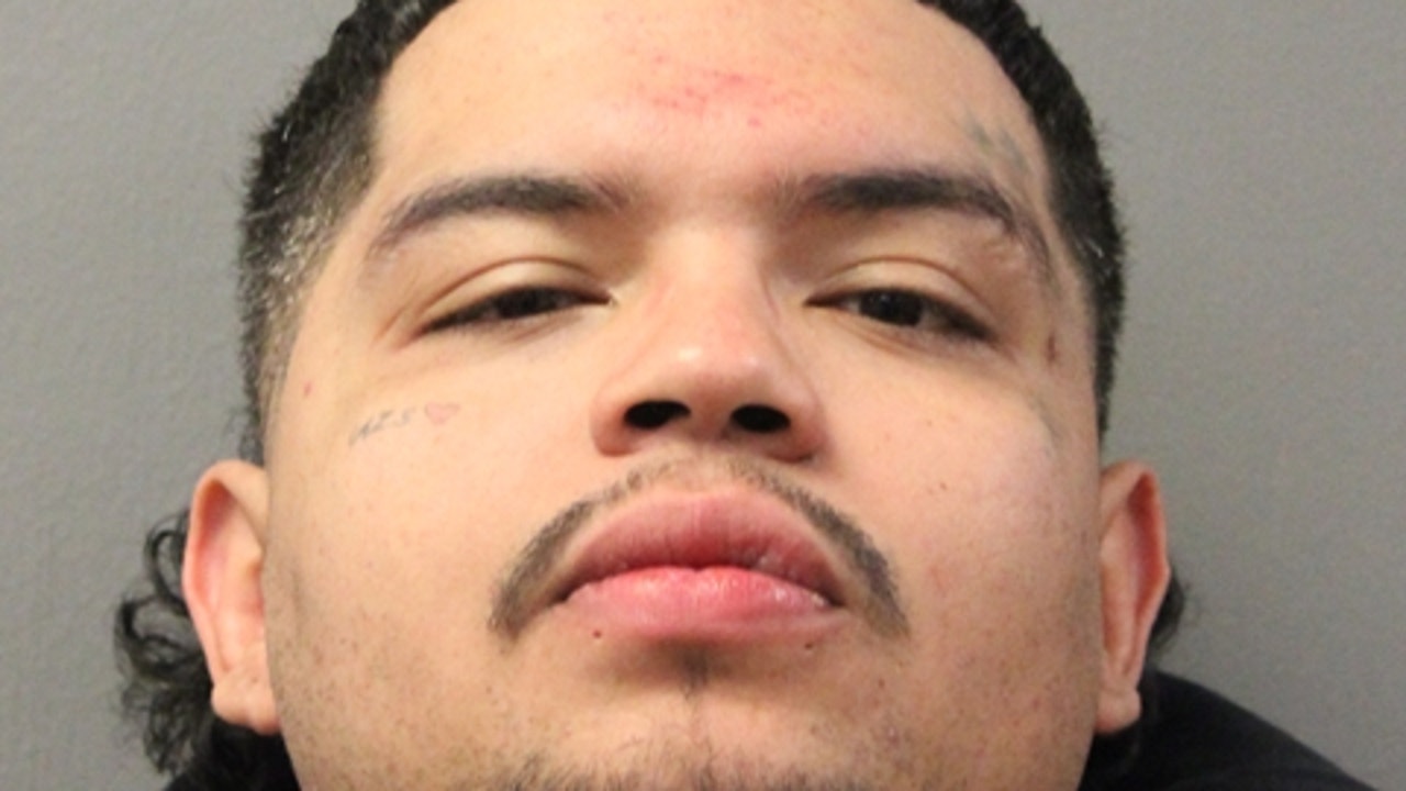 Chicago man charged with attempted murder of CPD officer, police say