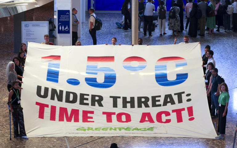 2025 was third hottest year on record, say EU and US experts