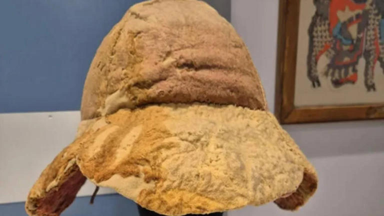 Fashion style bellico: l’antico cappello da sole militare romano
