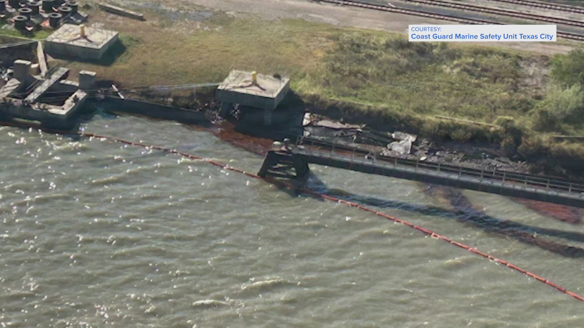 Oil spill contained after vessel strikes pier in Galveston, Coast Guard ...