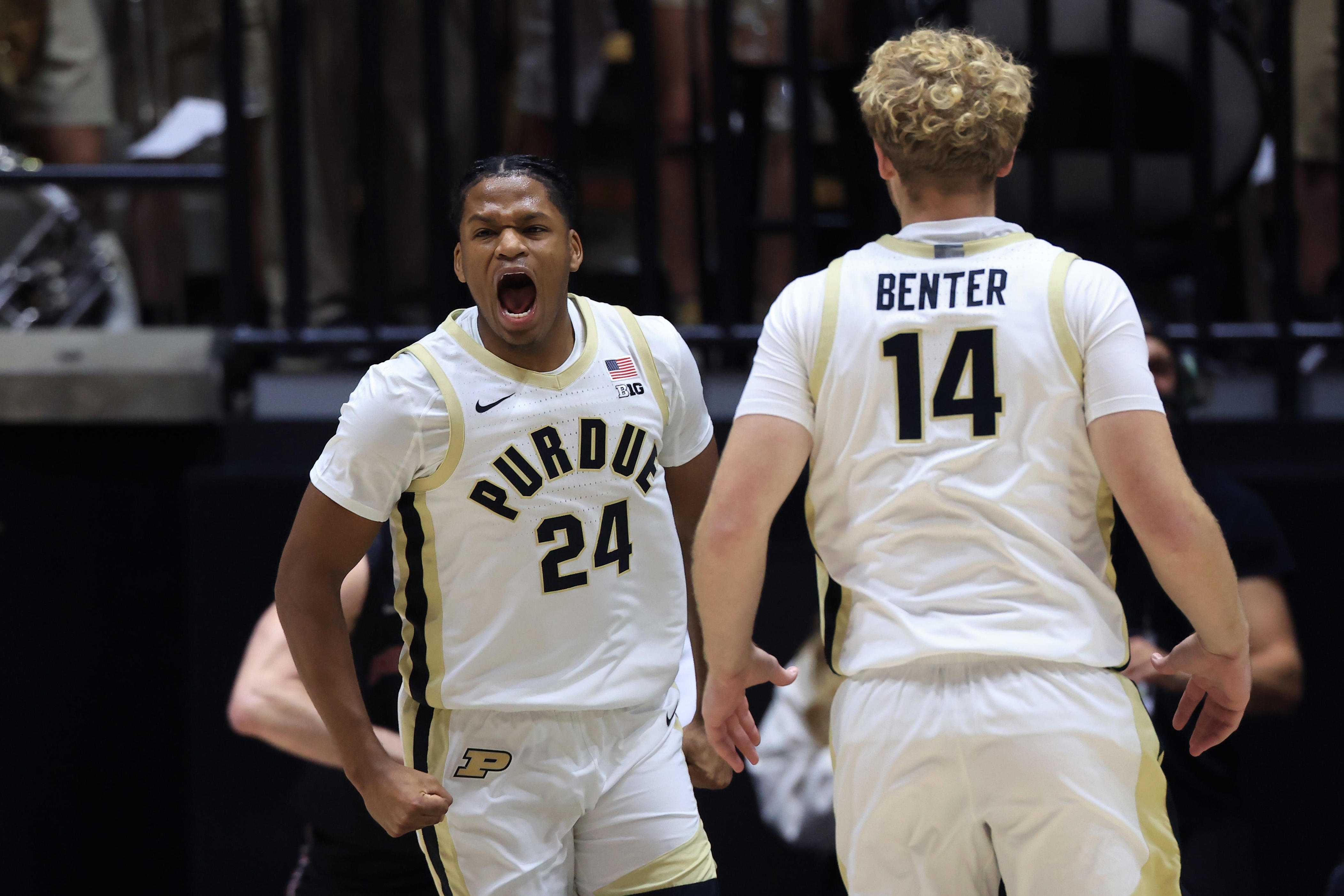 Play at center, strong bench performance highlight Purdue basketball ...