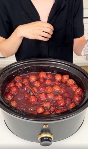 The Ultimate Crockpot Appetizer for Entertaining