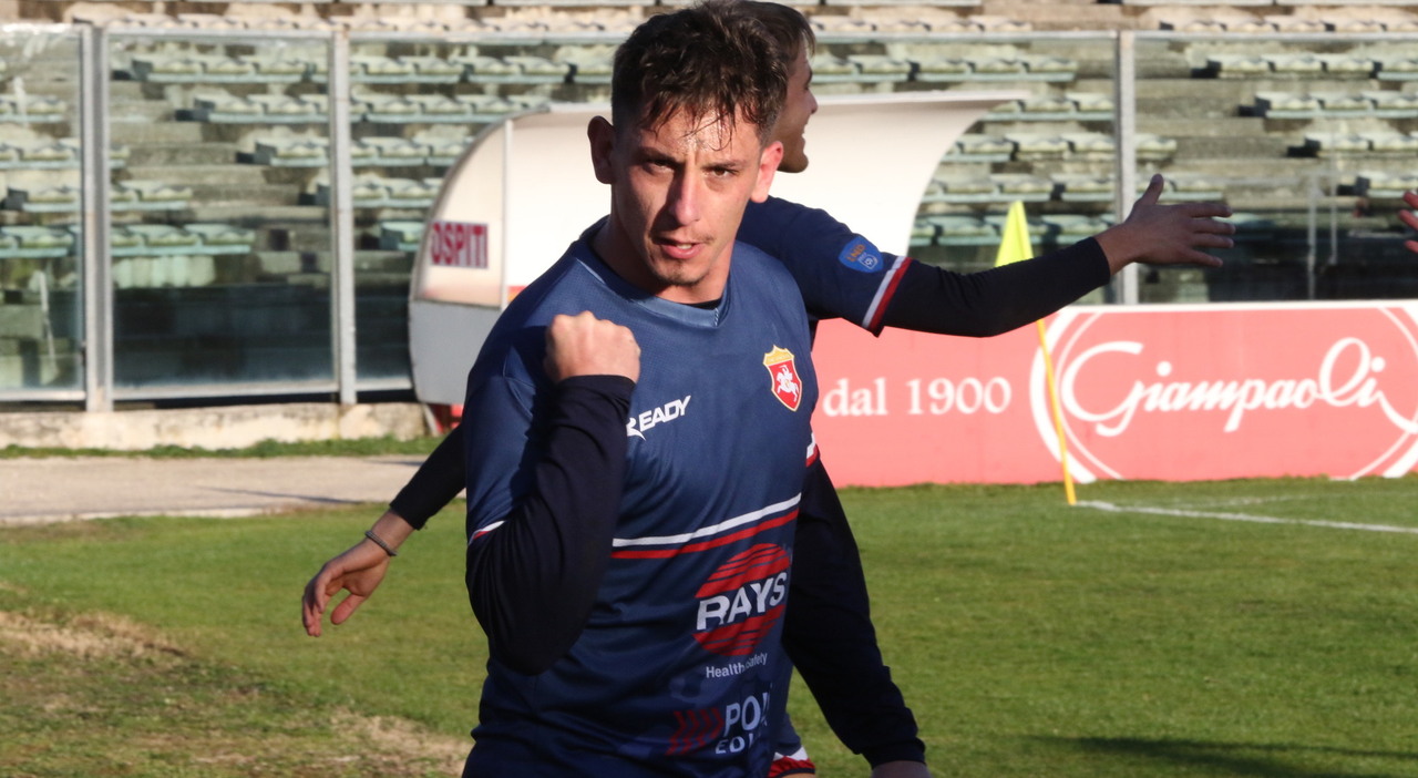 Ancona, riecco Martiniello (con il Giulianova): «Nel capoluogo ho ...
