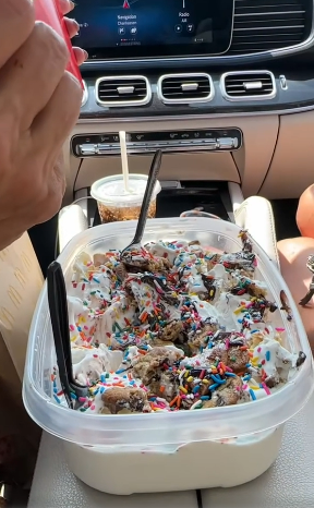 Trying the Viral Ice Cream Hack – Delicious & Fun!