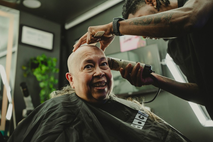 PHOTOS: Fans are shaving their heads for early screenings of new Emma ...