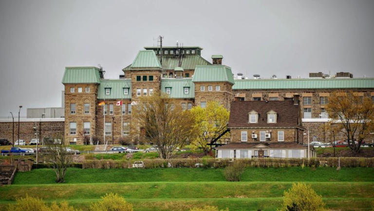 Reading in prison: How Dorchester Penitentiary's book club works