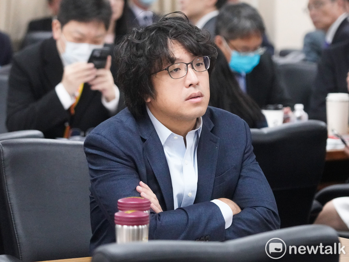 中共通緝懸賞沈伯洋！律師點出若台灣人當內鬼配合：最重處五年徒刑