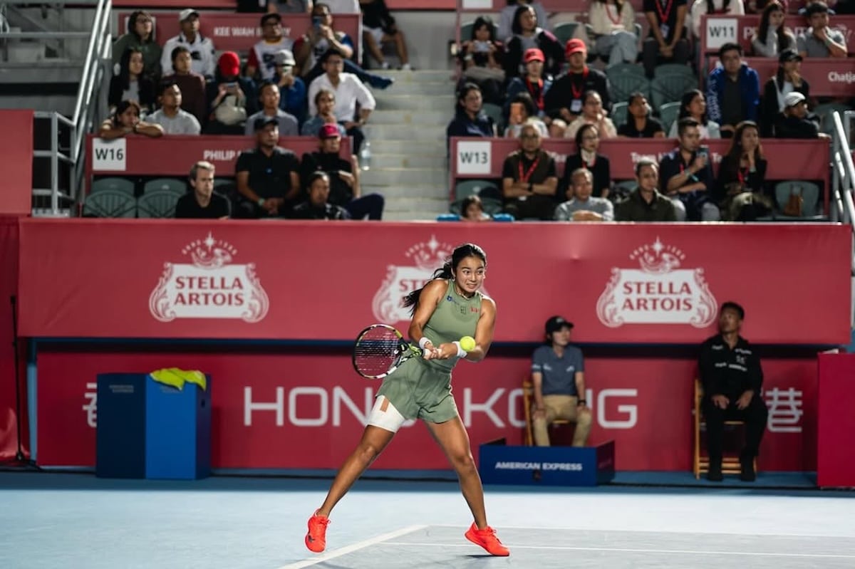 LIVE: Alex Eala vs Victoria Mboko – Hong Kong Open Round of 16