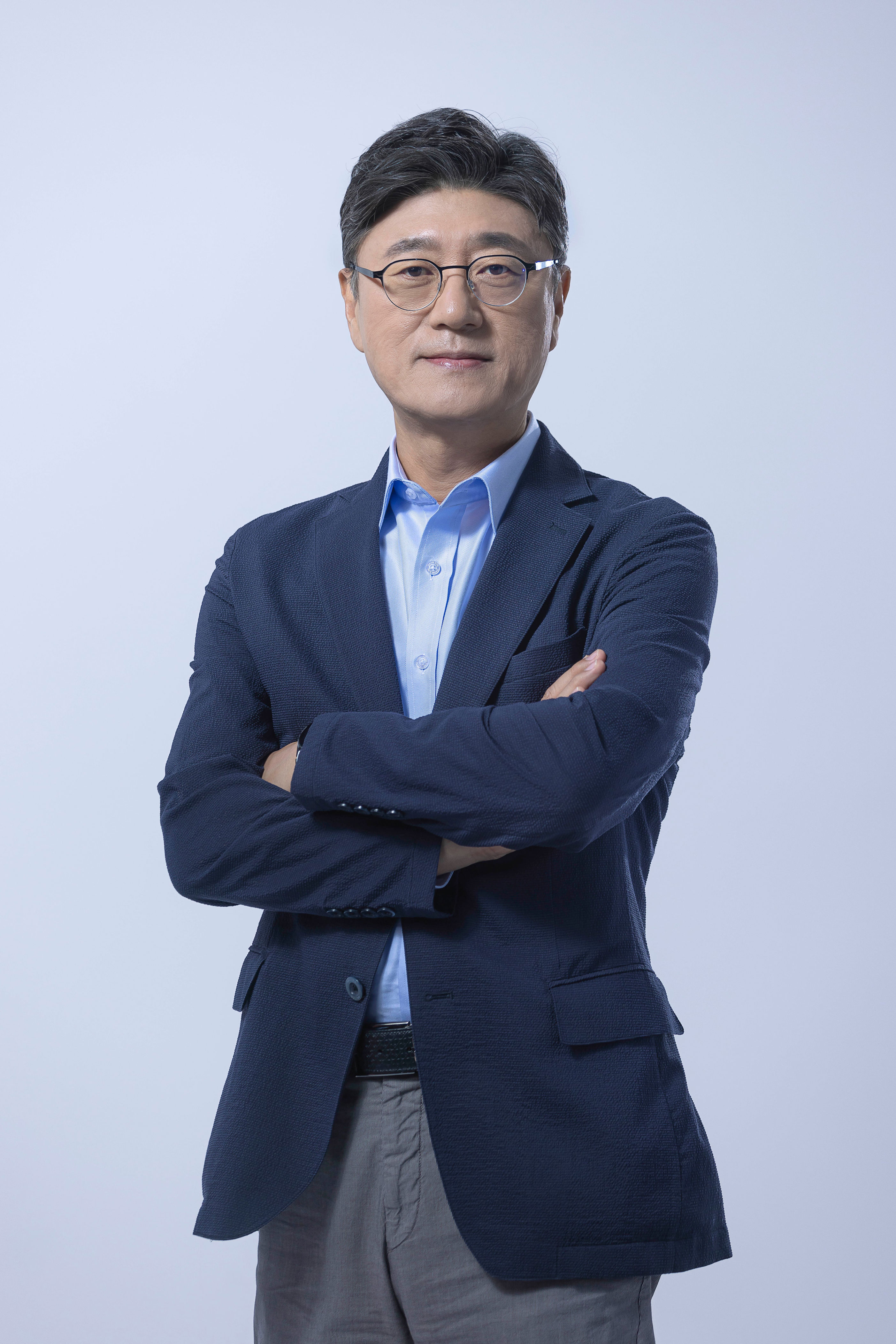 SK Telecom Names Former Judge CEO After Data Breach Crisis
