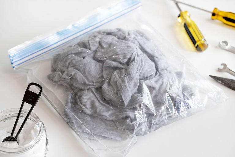How to Use Baking Soda in the Wash to Freshen Up Stinky Clothes