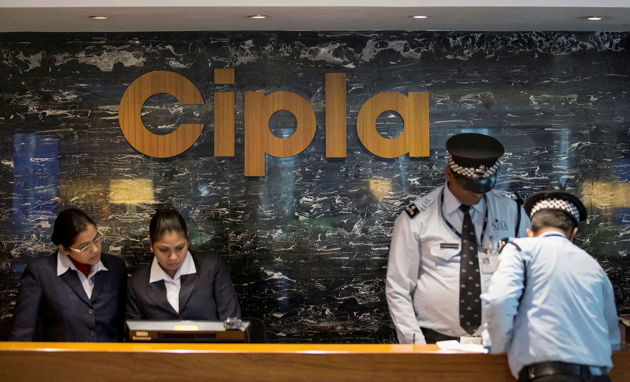 Cipla global CEO Umang Vohra to step down; Achin Gupta to take over