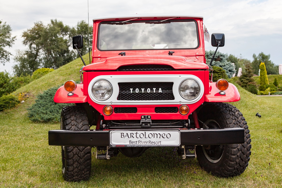 Top 5 Off-Road Legends That Made Their Own Roads and History—from the ...