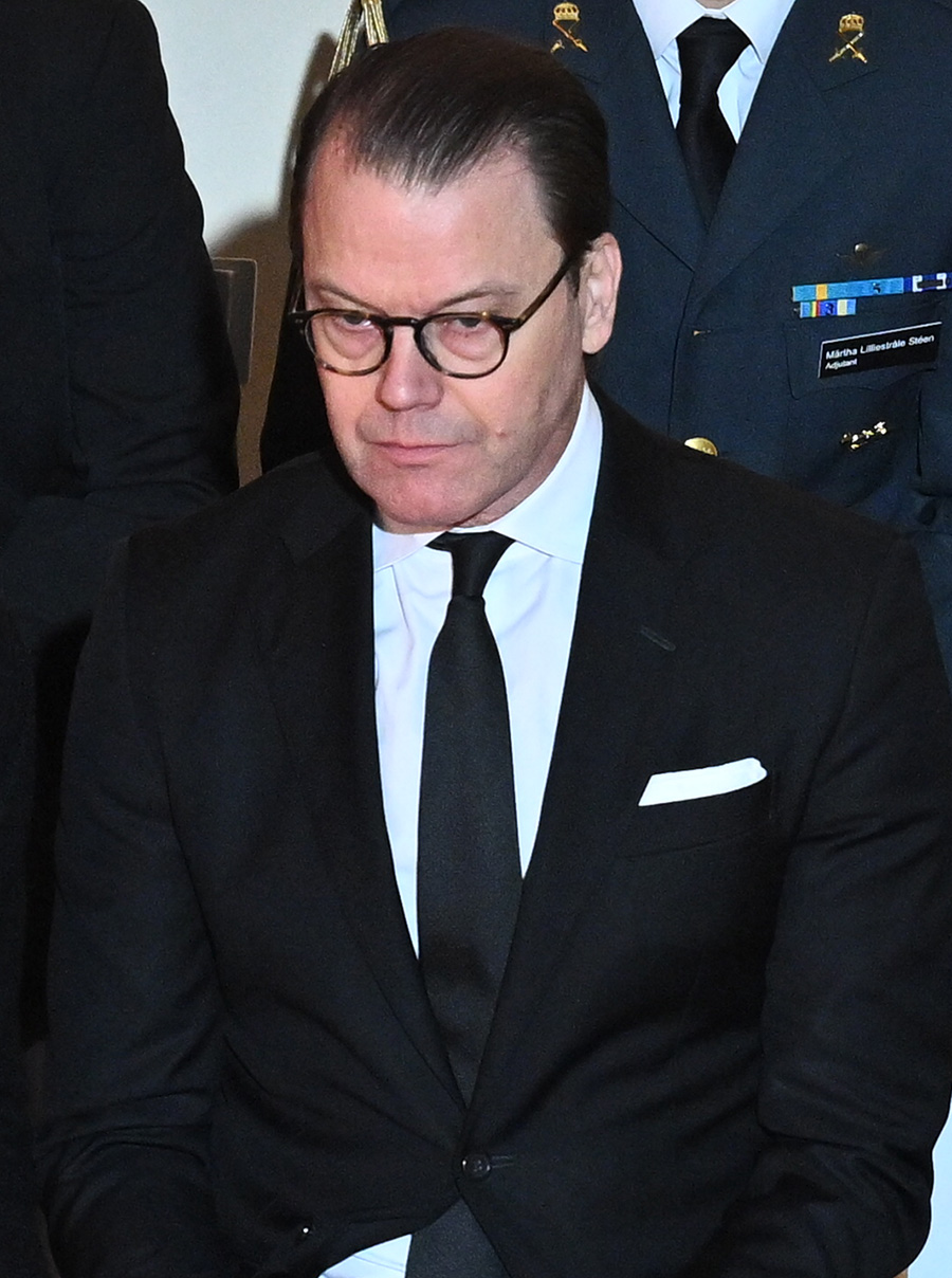 Hovets oroväckande besked: "Prins Daniel mår inte bra!"