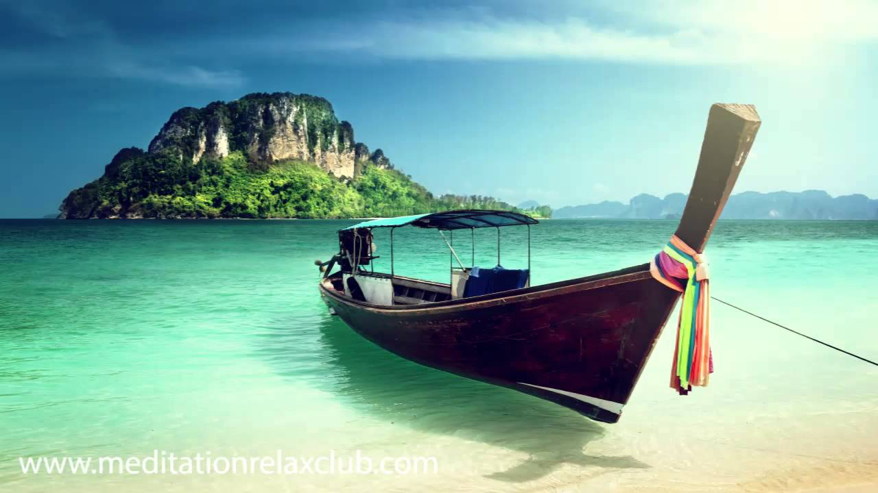 Serene Thai beach relaxation: Longtail boat & soothing ocean sounds for ...