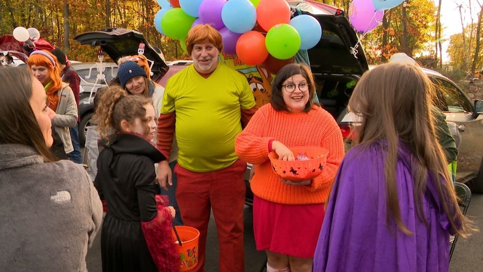 Johnson College's Trunk-or-Treat draws hundreds for Halloween fun and ...