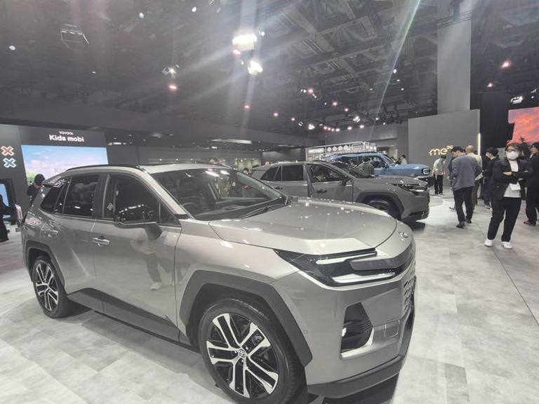 Toyota Debuts Land Cruiser FJ in Tokyo, Expanding the Icon’s Lineup ...