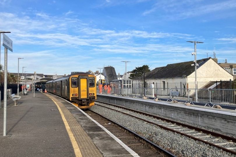 Cornwall commuters braced for chaos next week as major train route out of action