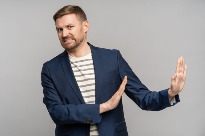 If You Display These 15 Behaviours, You’re Unintentionally Pushing ...