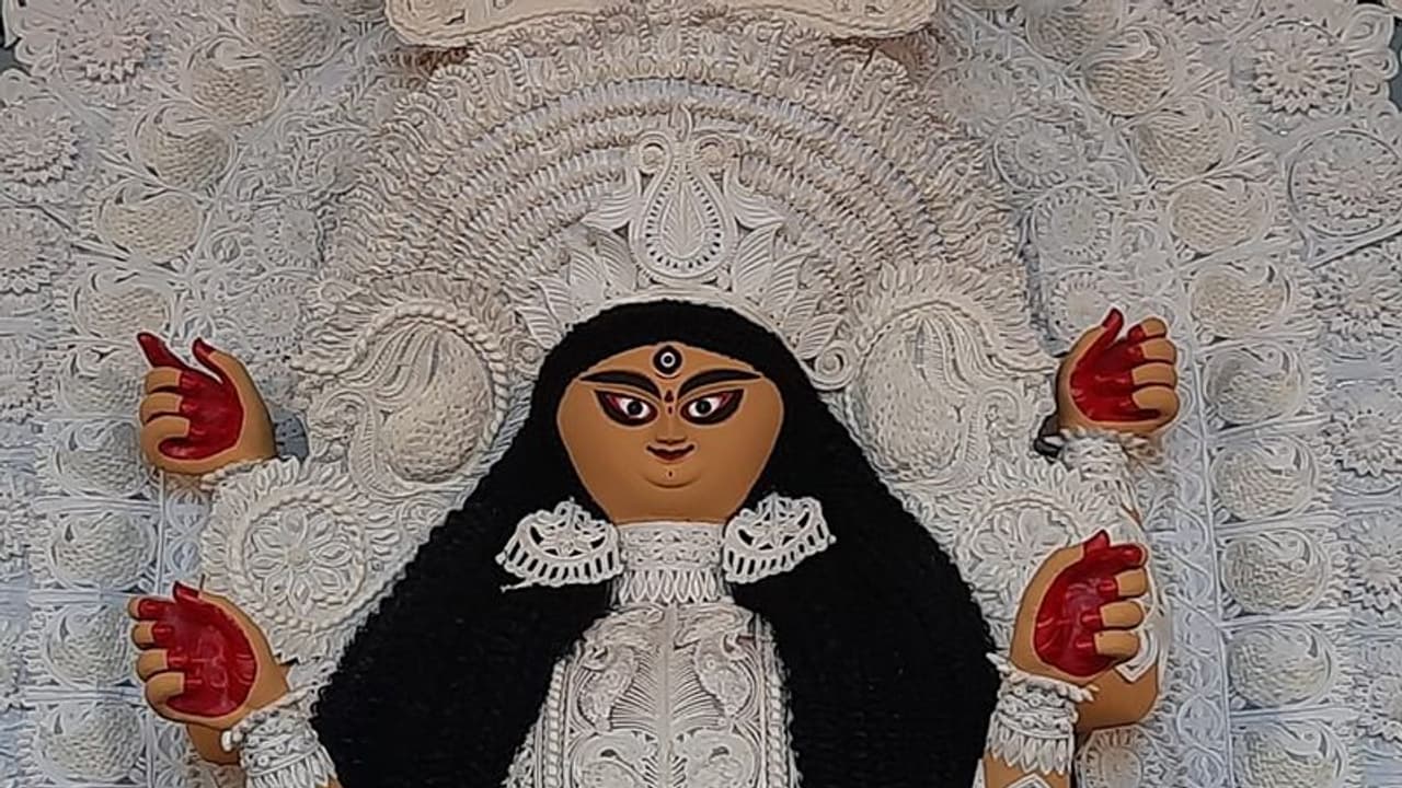Jagadhatri Puja 2025: 10 Best Wishes, Messages To send Friends, Family ...