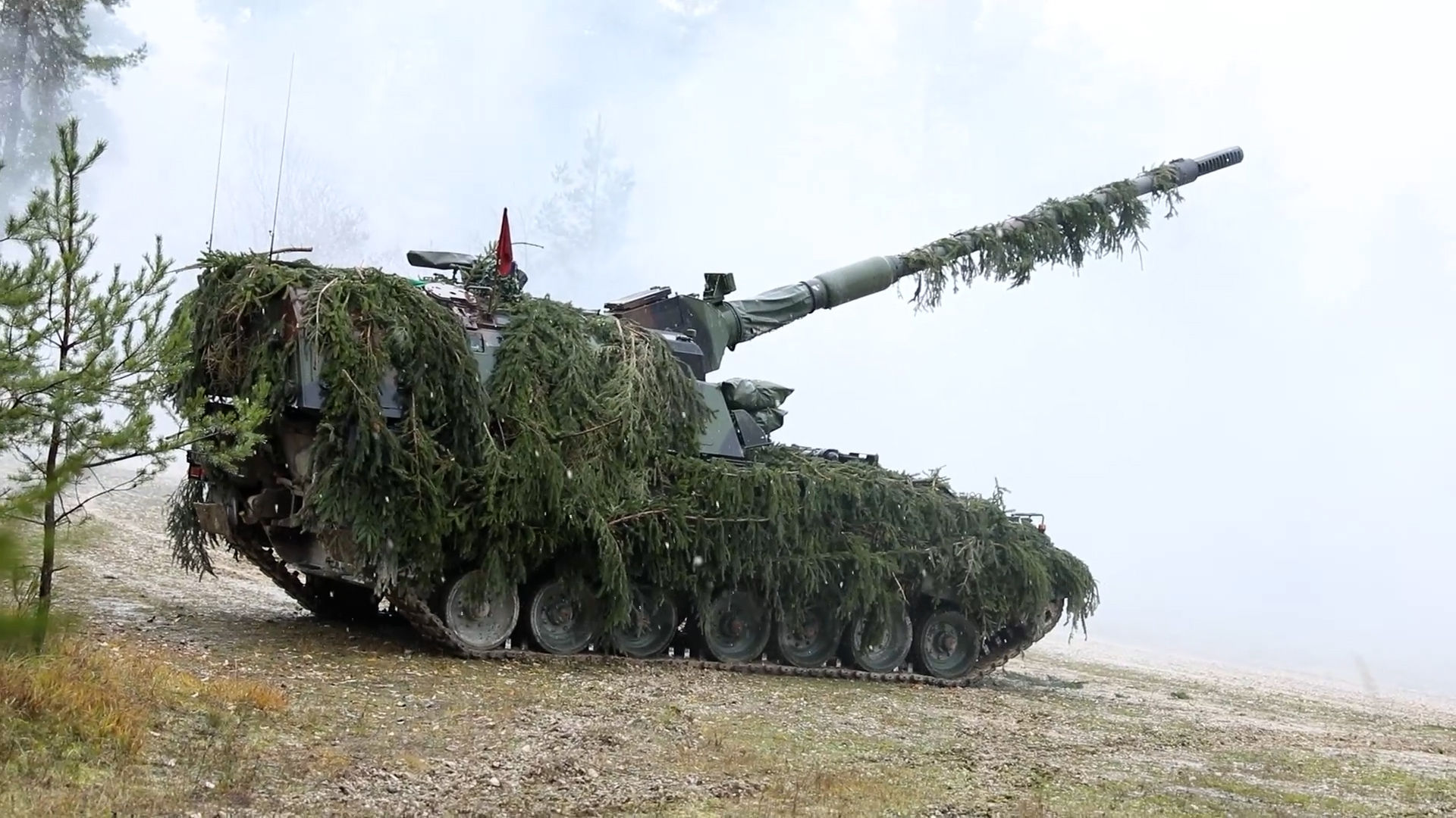 Výcvik americké a německé armády v zasněžených podmínkách