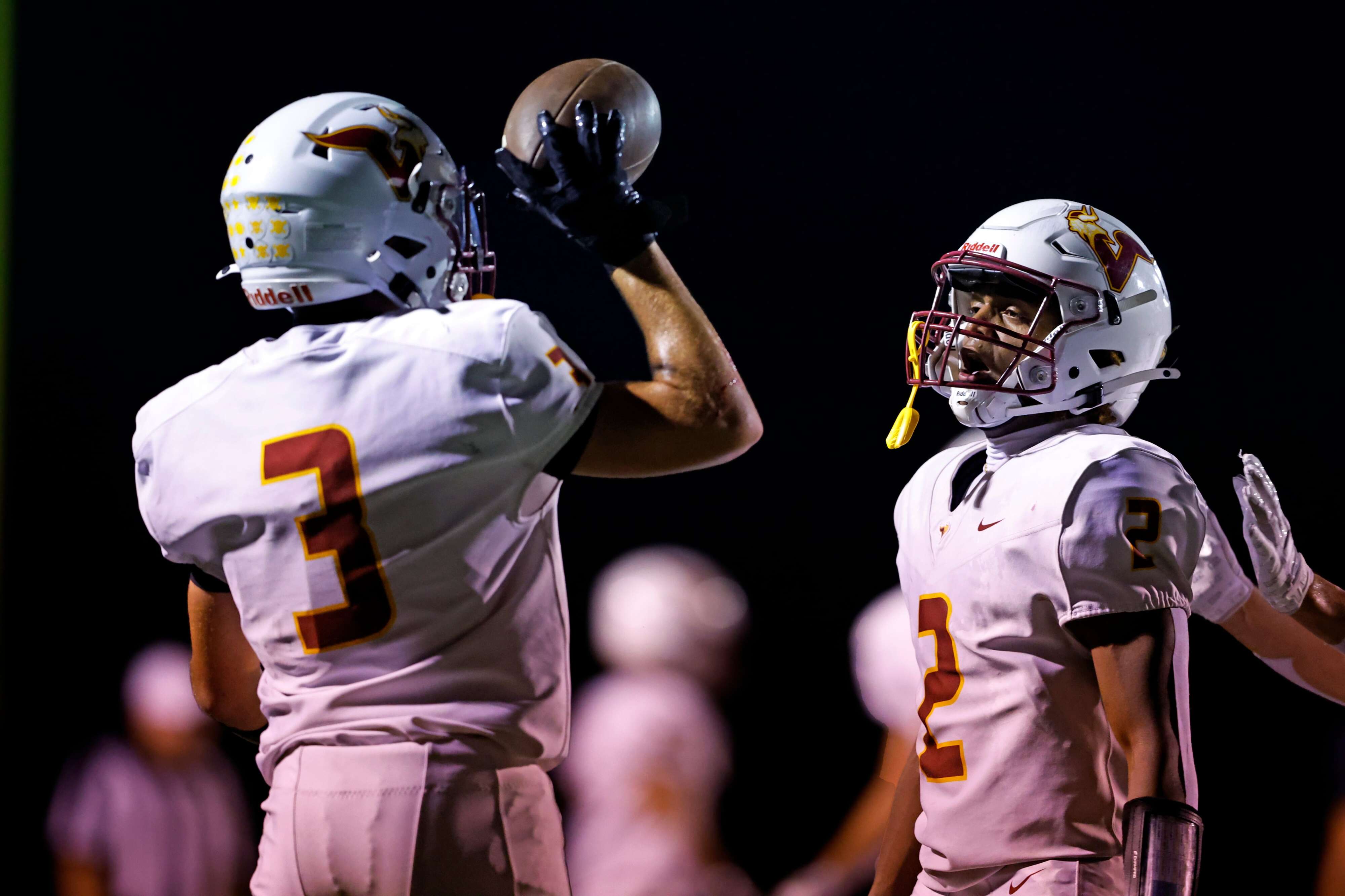 Benitez, Voorhees football surging into Central Group 2 playoffs