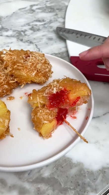Deep-Fried Pineapple Is Shockingly Good!