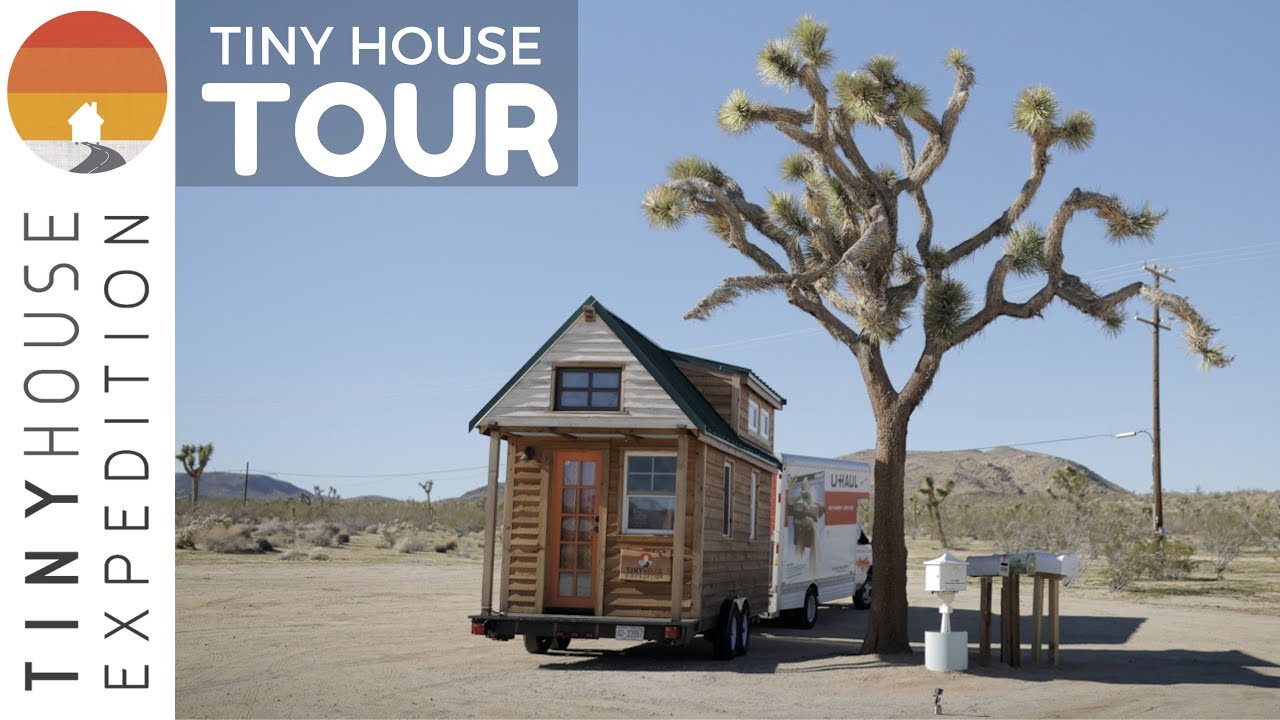 Discover our cozy DIY tiny house adventure