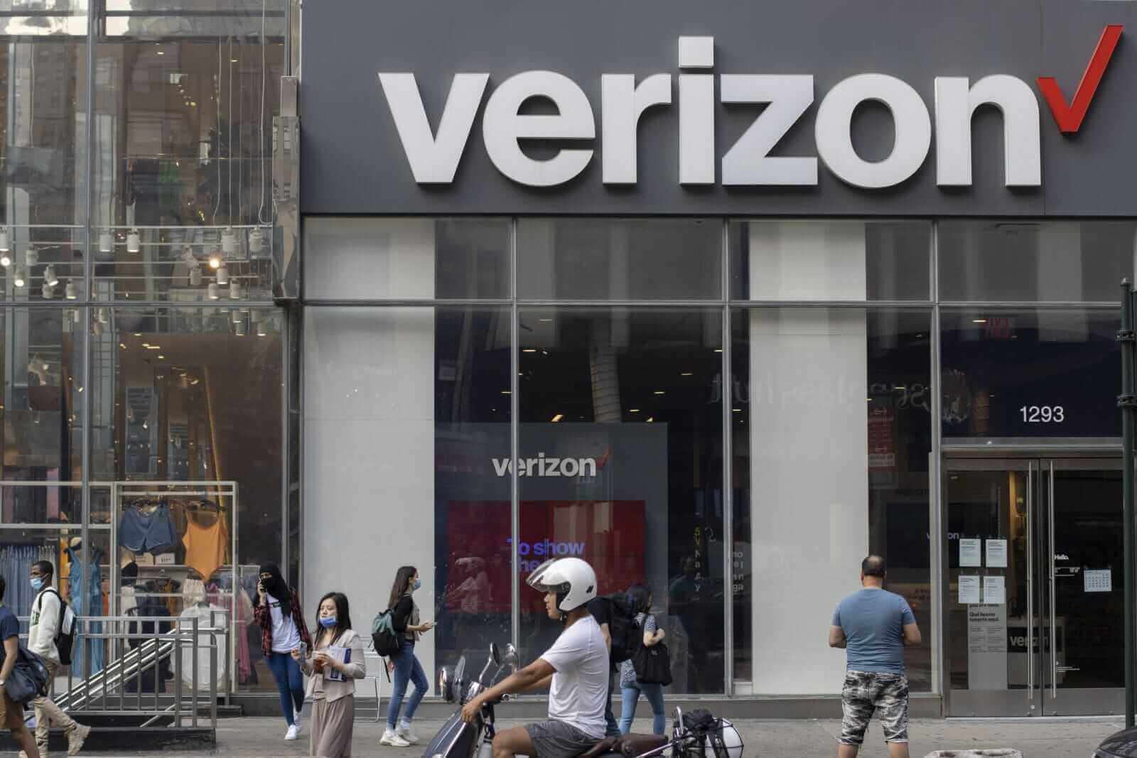 Verizon Communications Stock: Analyst Estimates & Ratings