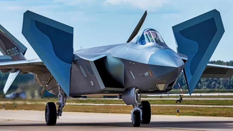 Dark factories: China’s all-robot factories are producing J-20 Mighty ...
