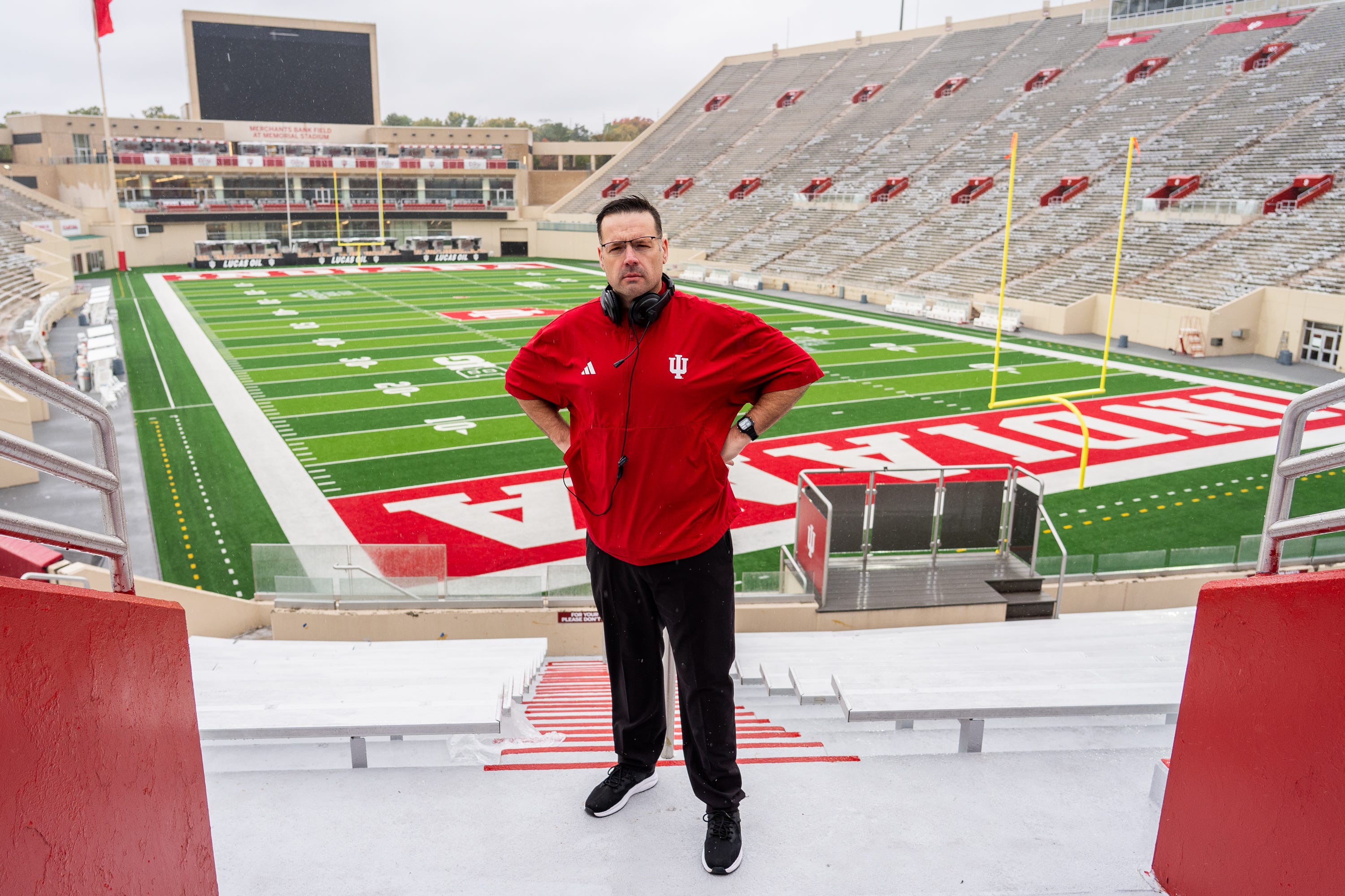 Meet Curt Cignotti, who wanted to make the jumbotron but was mistaken ...