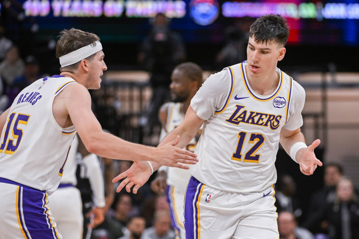 Lakers Players React as Jake LaRavia Takes a Dig at Timberwolves