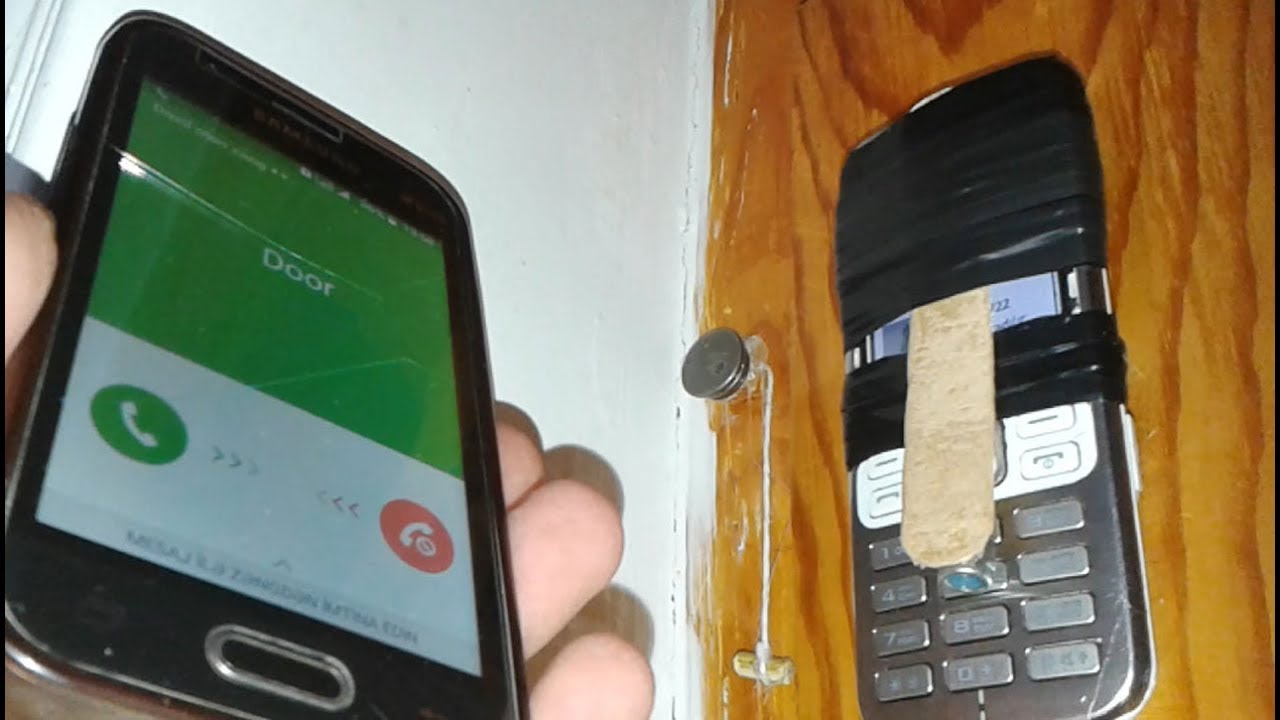 DIY remote phone answering hack with household items!