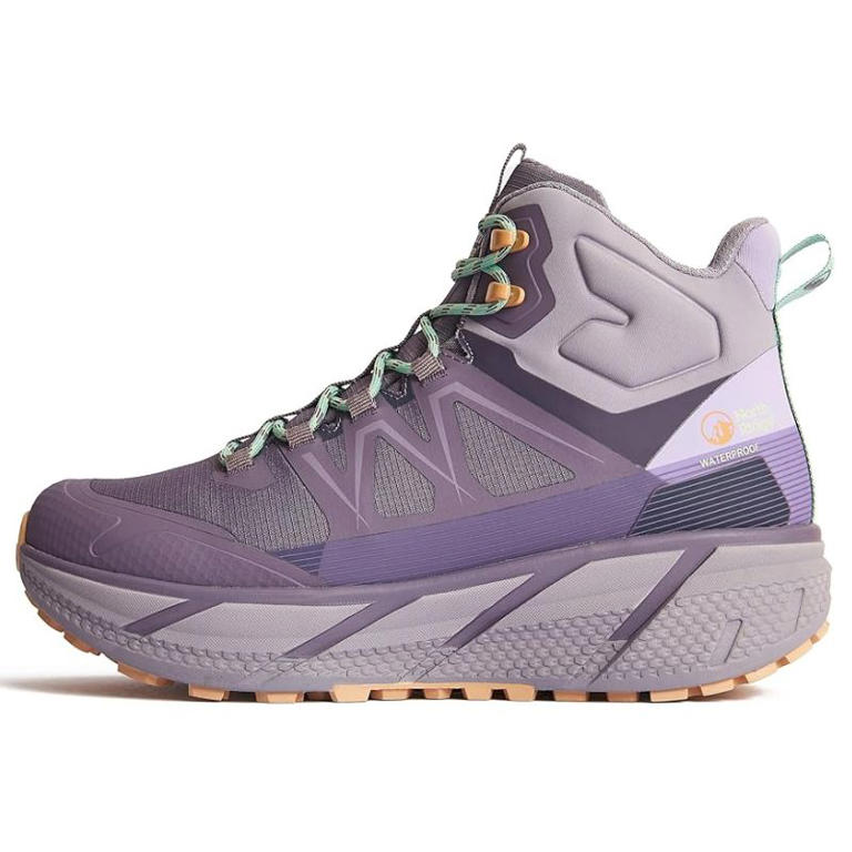 Helen Skelton’s lilac walking boots are the perfect fusion of ...