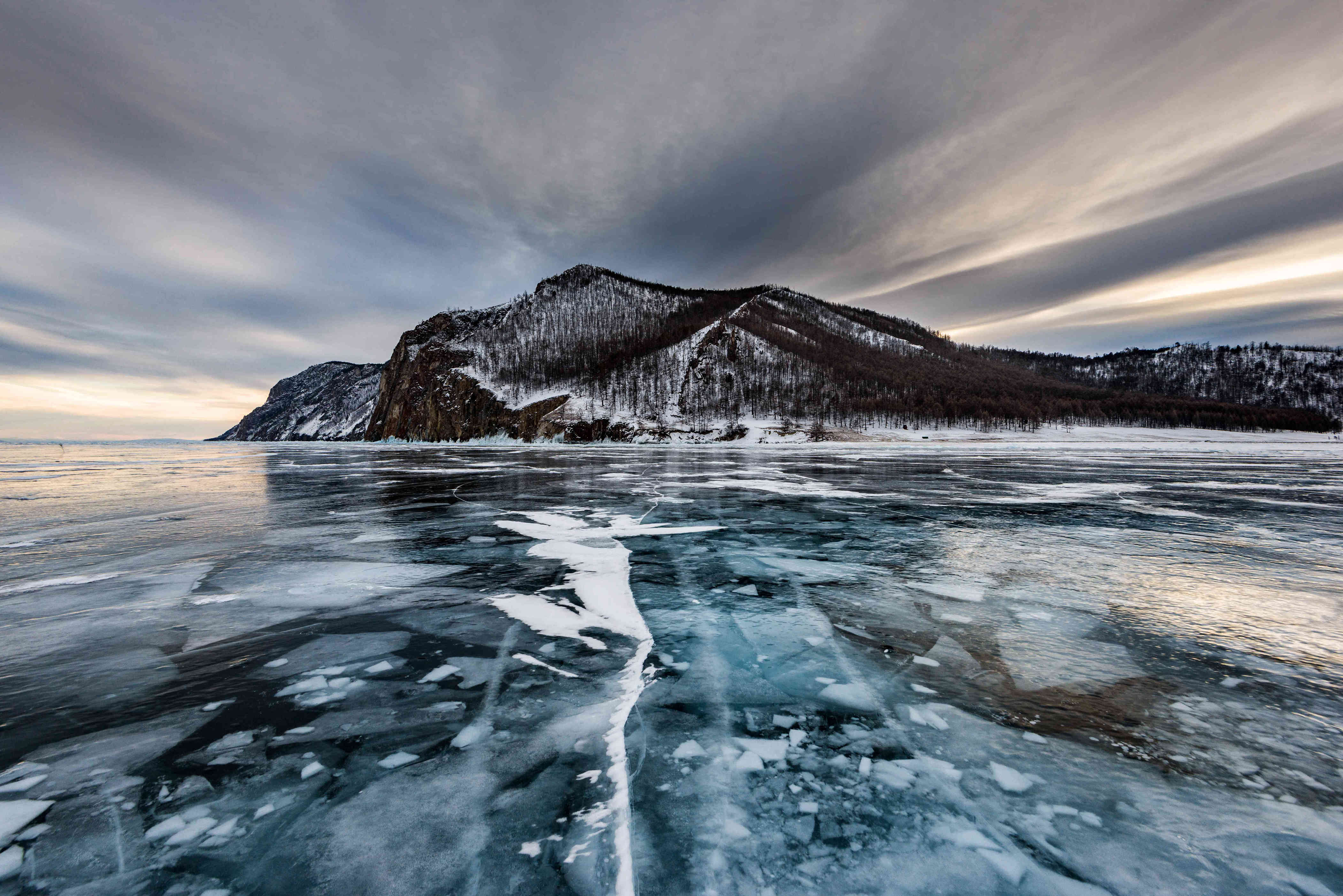 10 Deepest Lakes in the World