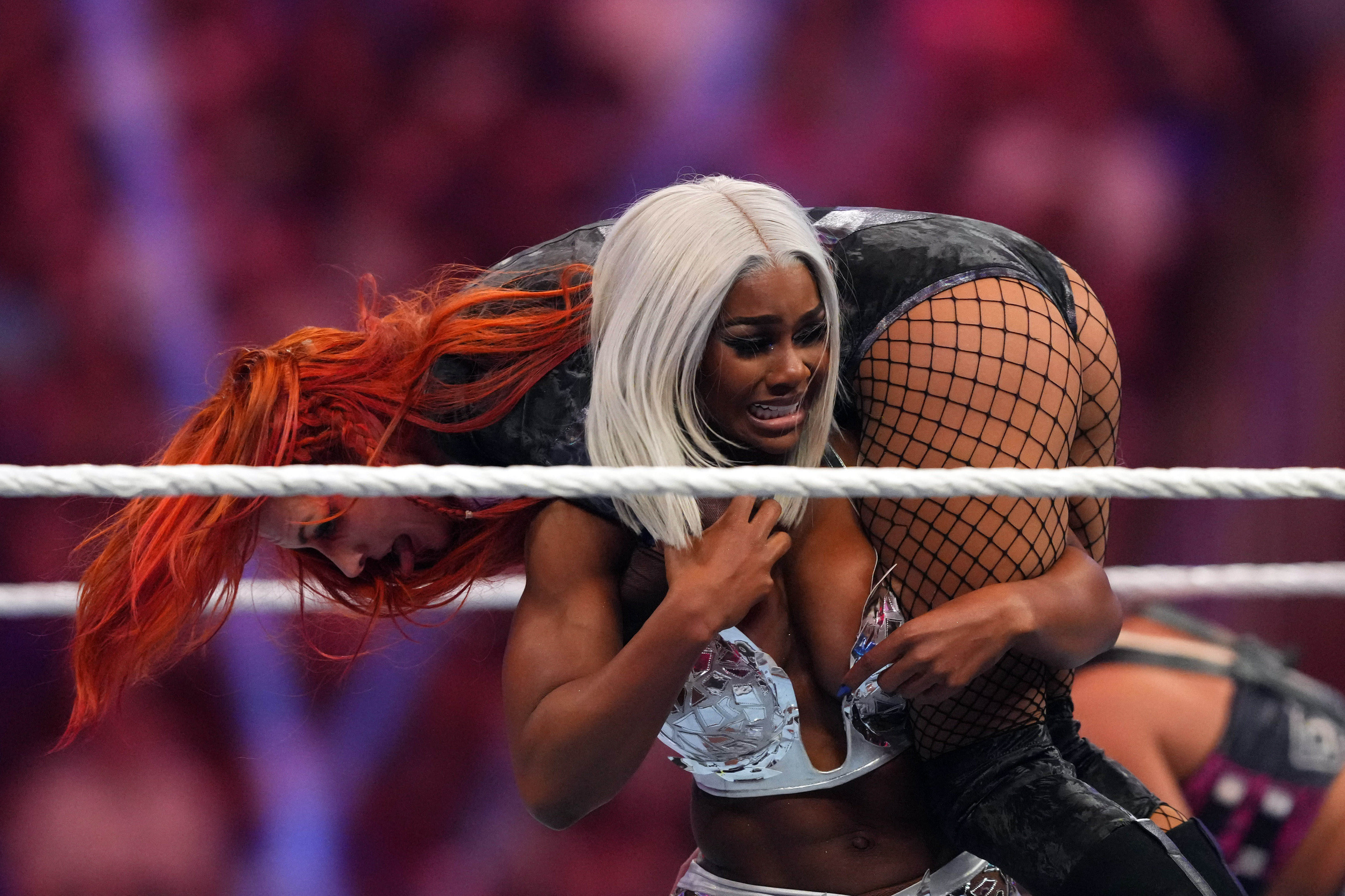 Reasons to Watch WWE Saturday Night’s Main Event