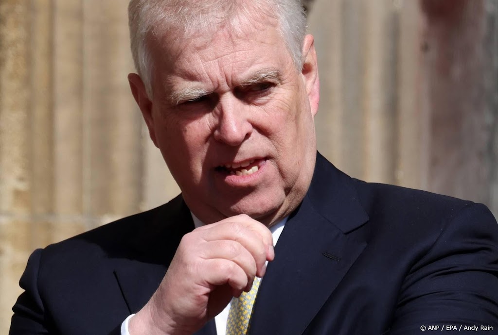 Advocaten onderzoeken particuliere aanklacht tegen prins Andrew