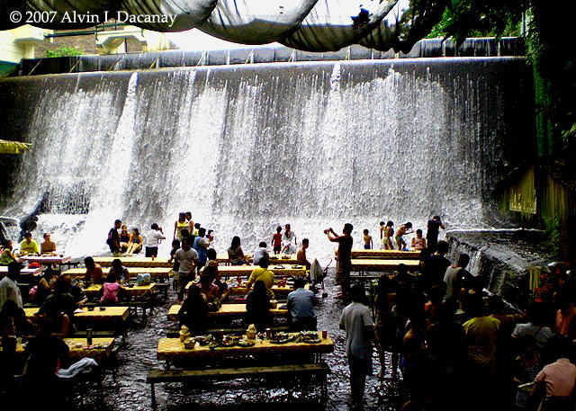 Restaurants Built in Incredible Locations