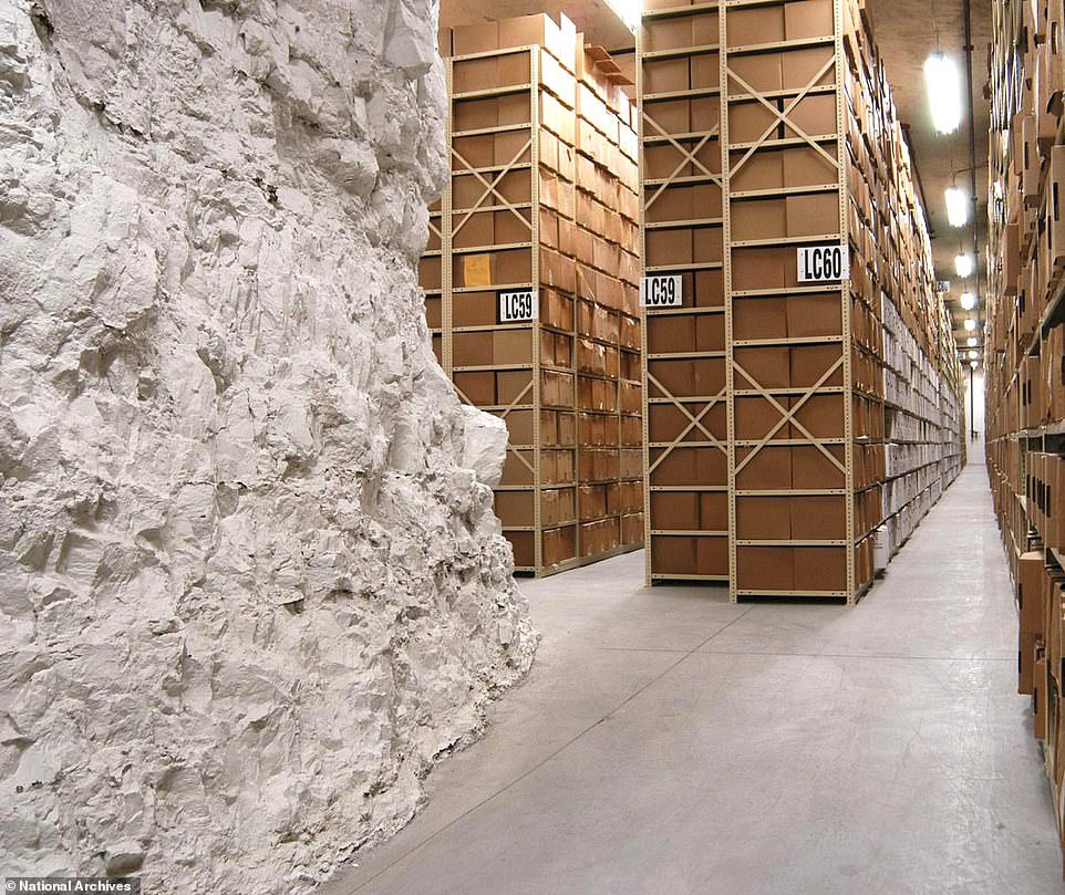 Secrets of Iron Mountain: Bunker with shadow library