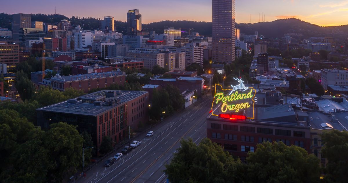 13 Quirky Facts About Oregon That Sound Fake but Are 100% True